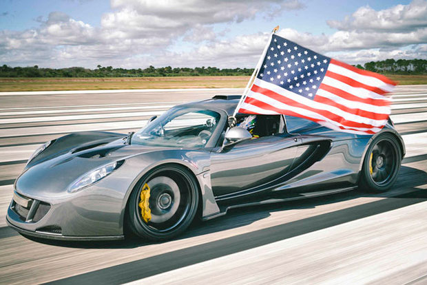 O carro mais veloz do mundo agora está a venda por US$ 1.4 milhões