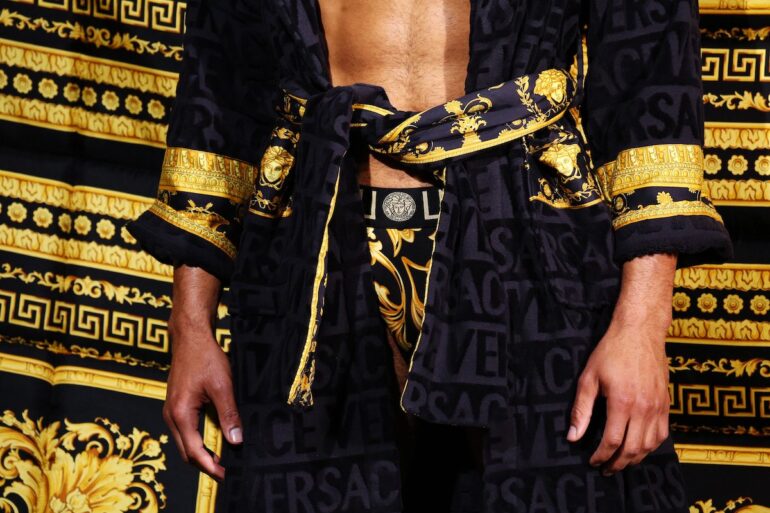 Entre glória e tragédia: a saga da Versace