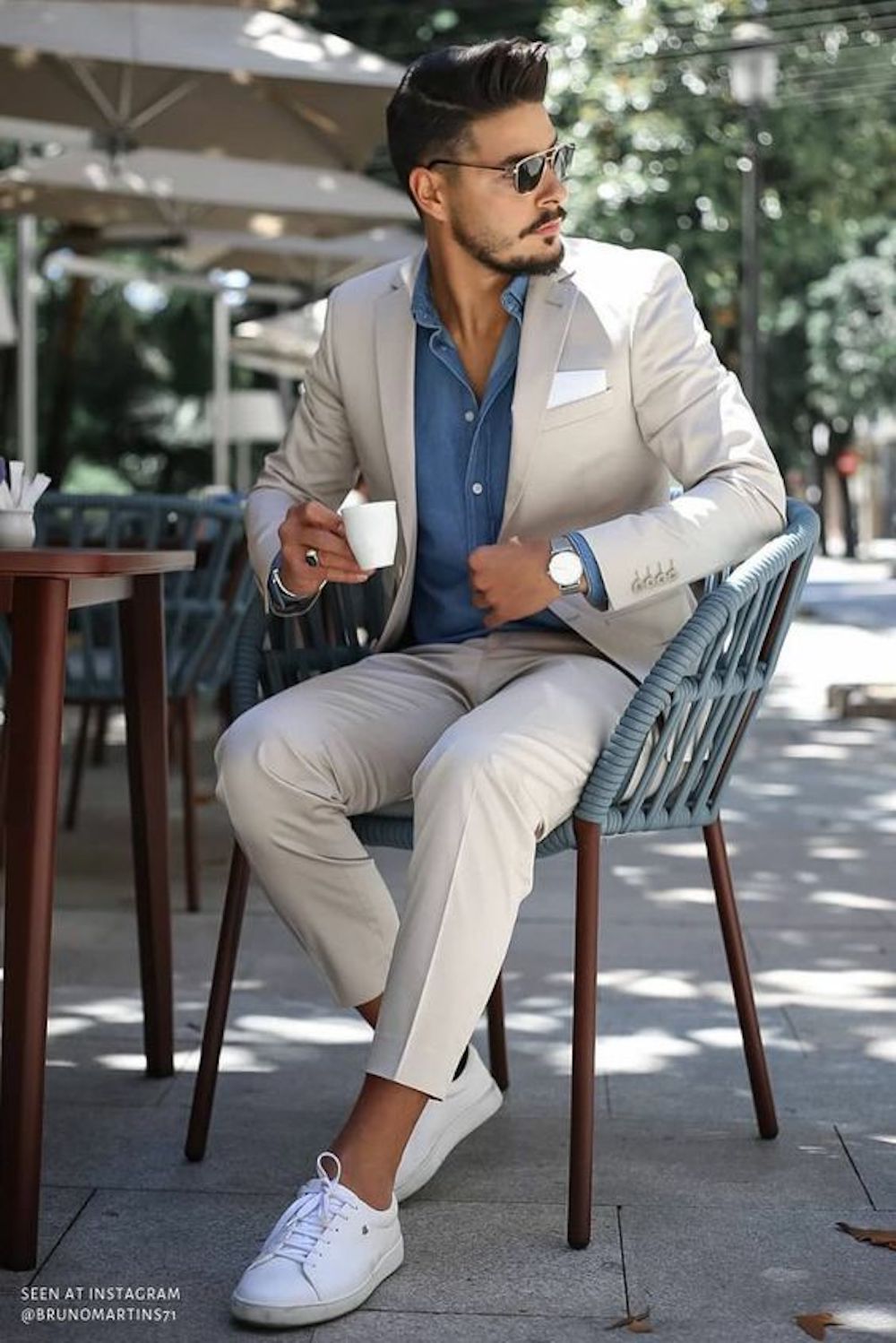 Terno com tênis: 20 looks para se inspirar