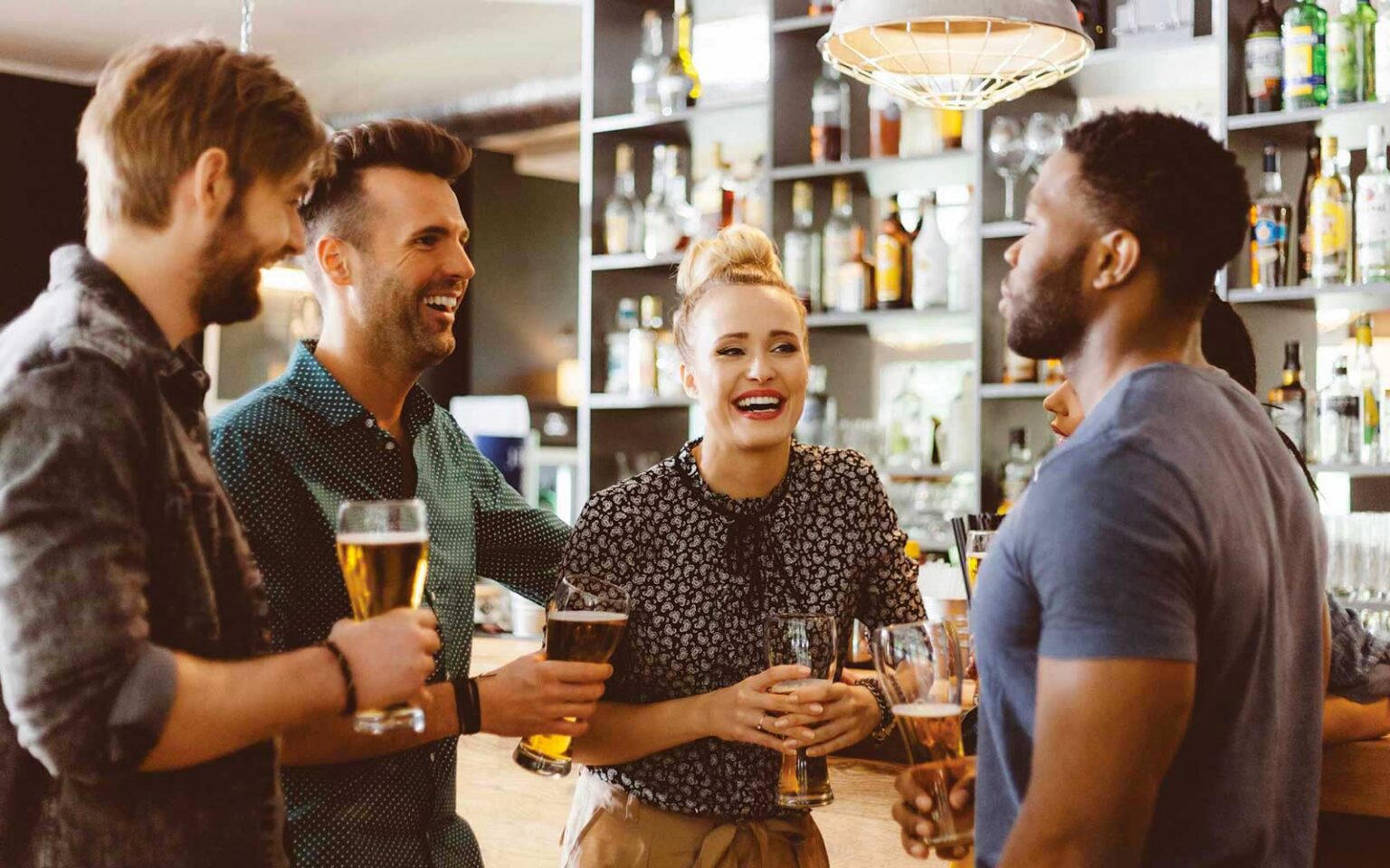 Transforme sua vida social com o método F.O.R.D.