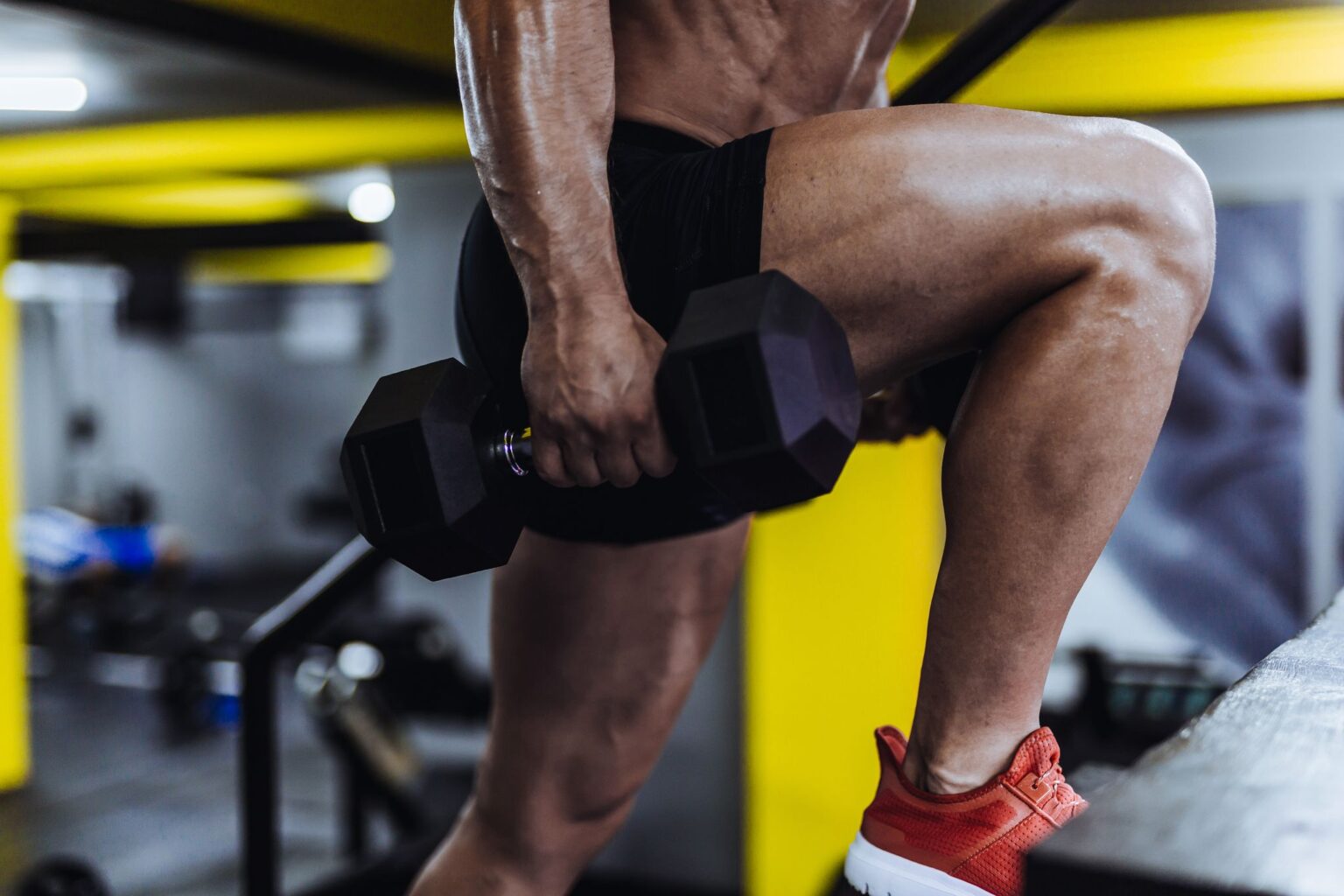 Treino de pernas: 5 estratégias para maximizar força e resistência